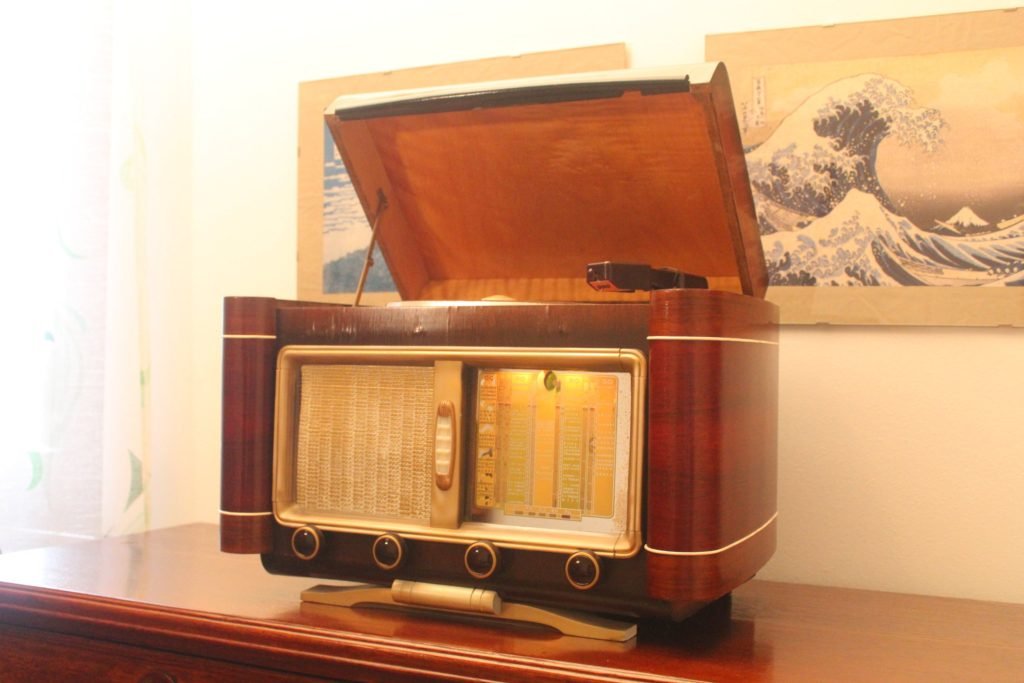 French Radios – Antica Radio